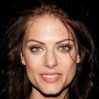 Julia Voth: Canadian actress, model (1985-) | Biography, Filmography ...